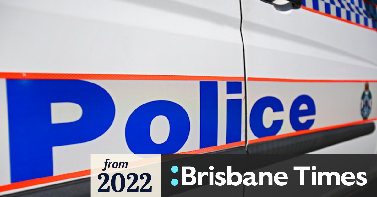 One dead, one critical in separate crashes overnight in Brisbane’s south One dead, one critical in separate crashes overnight in Brisbane’s south